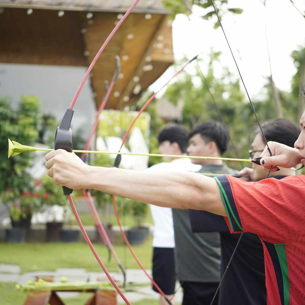 Does Getting A Lens Help With Essential Target Archery?